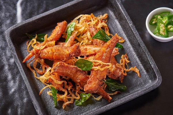 Fresh Nethali Poriyal – 120g ( Serves 2 ) – sambalexpress croydon